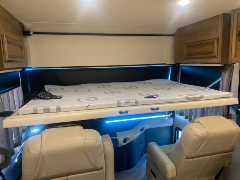 2020 Fleetwood Pace Arrow 35S Stock ID: 25698 - J&T Autoplex LLC